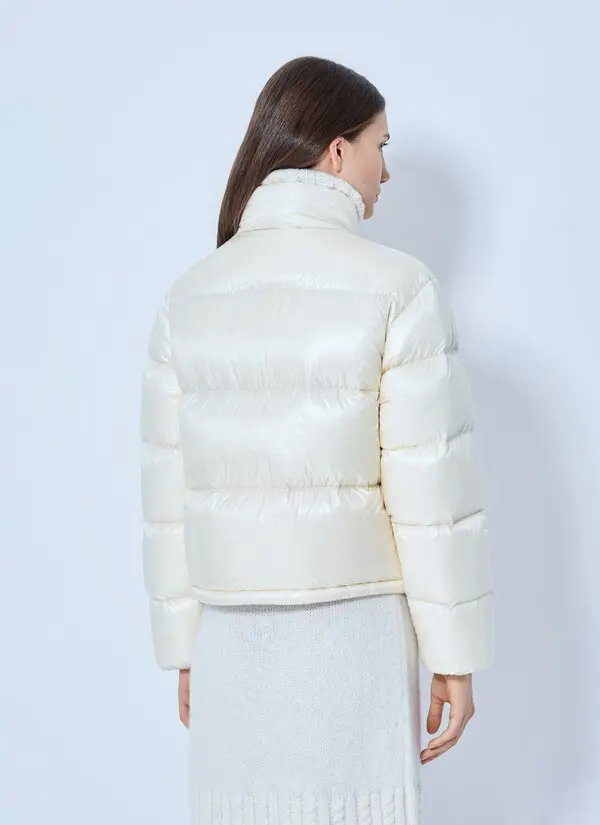 Moncler Tepice Short Down Jacket - White