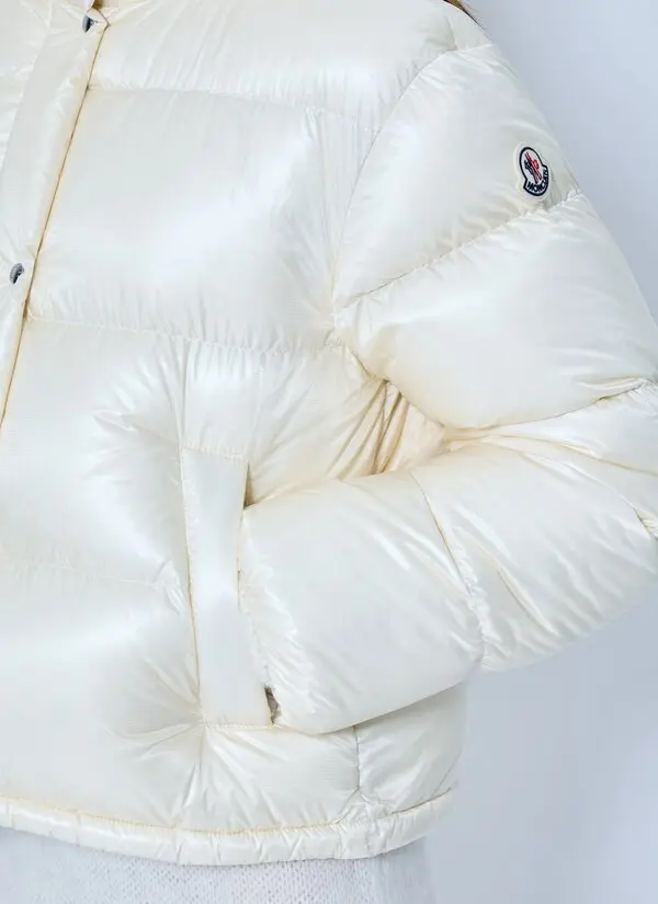 Moncler Tepice Short Down Jacket - White
