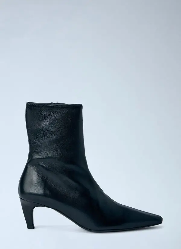 JUDE Cave Ankle Boots