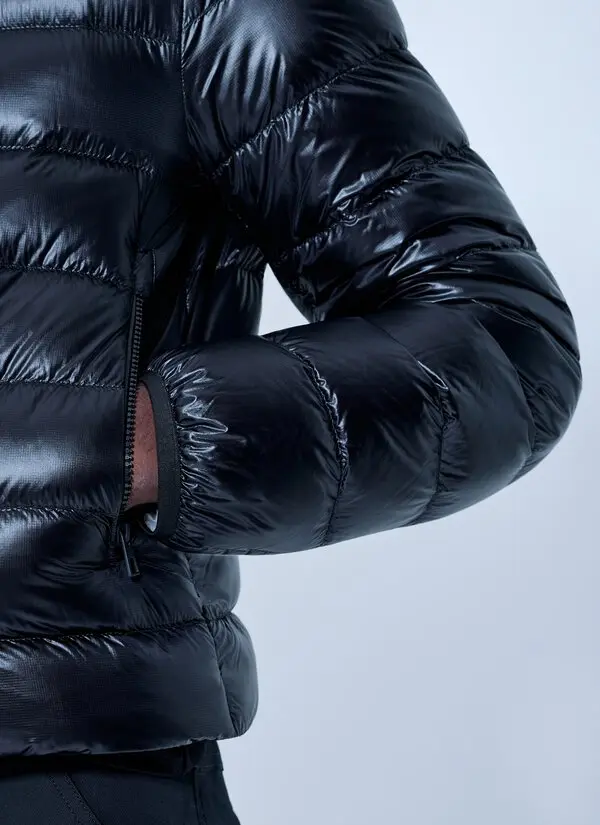 Moncler Sergesta Packable Short Down Jacket