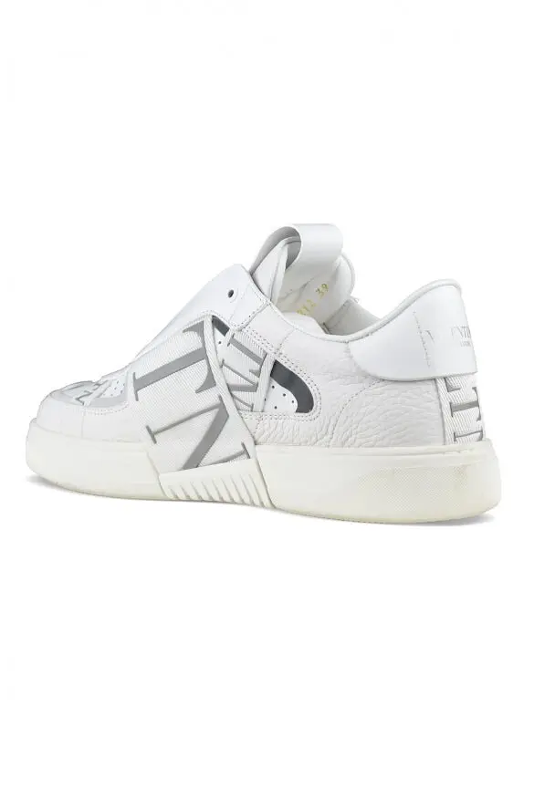 Valentino Garavani Vl7n Leather Sneakers