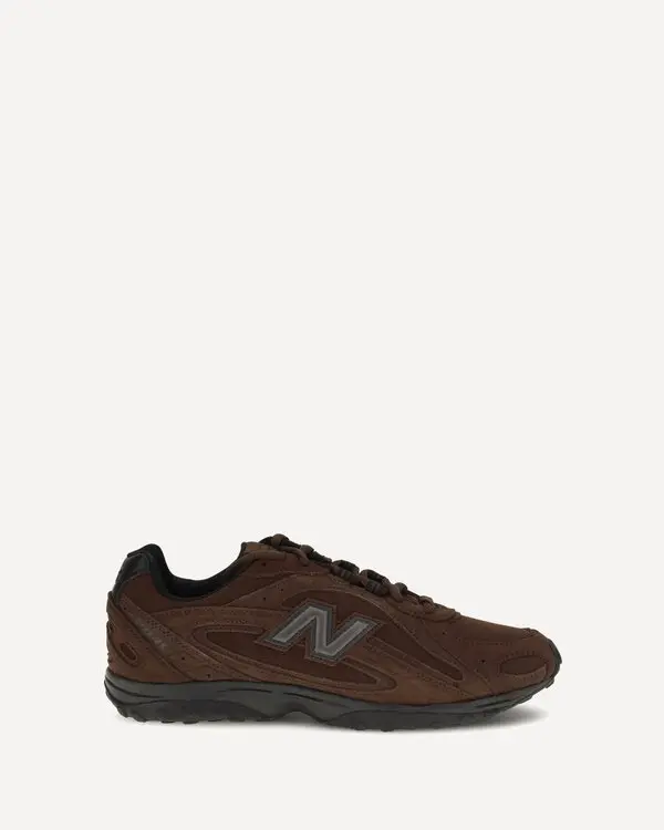 NEW BALANCE 204l Sneakers - Brown