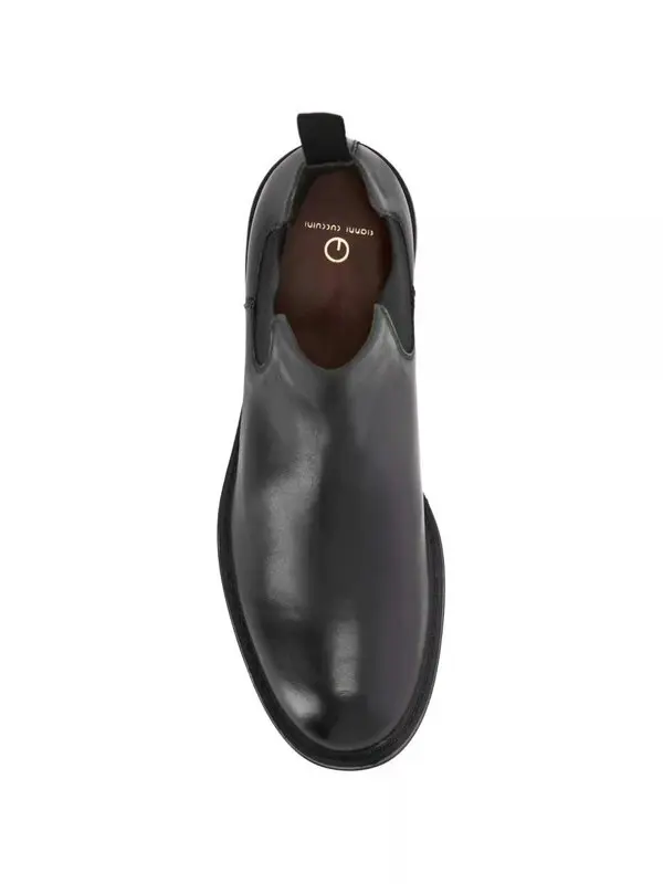 BOEMOS Round-toe Chelsea Boots
