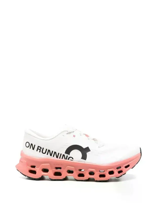 On Cloudmonster Sneakers - White