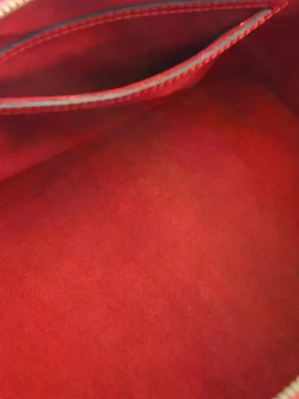 LOUIS VUITTON 1997 Epi Alma Pm Handbag