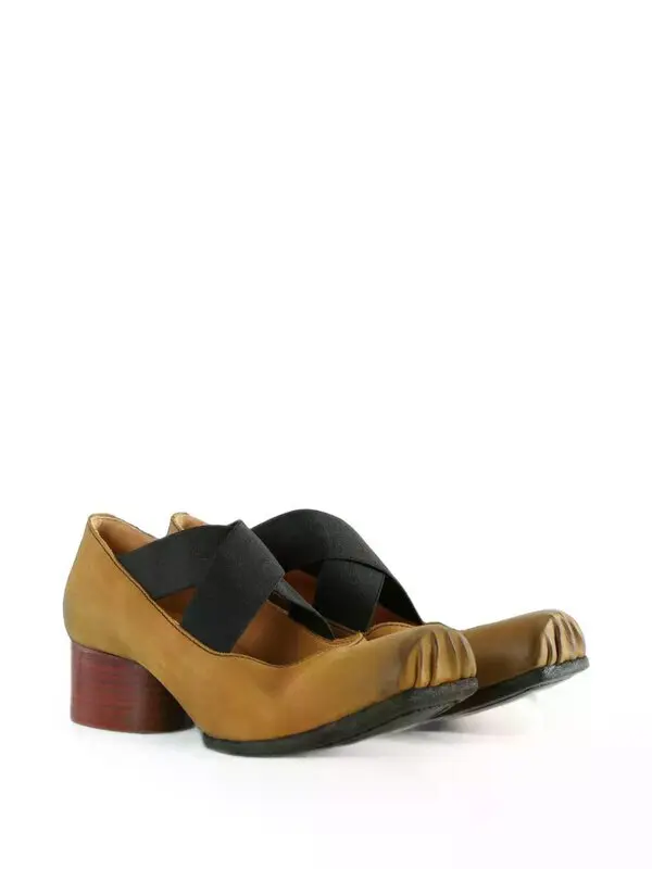 UMA WANG Cross-strap Pleated-toe Ballet Flats