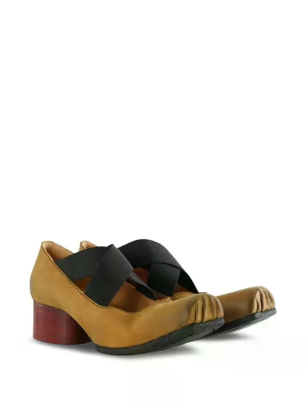 UMA WANG Cross-strap Pleated-toe Ballet Flats - Neutrals