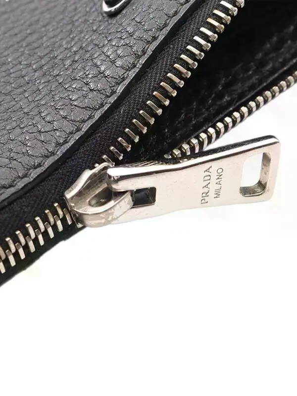 Prada 2010-2026 Vitello Daino Crossbody Bag