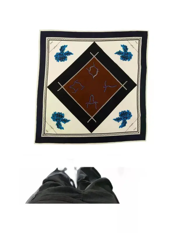 Toga Graphic-print Scarf - Brown