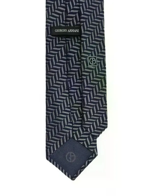 Giorgio Armani Chevron-pattern Silk Tie - Blue