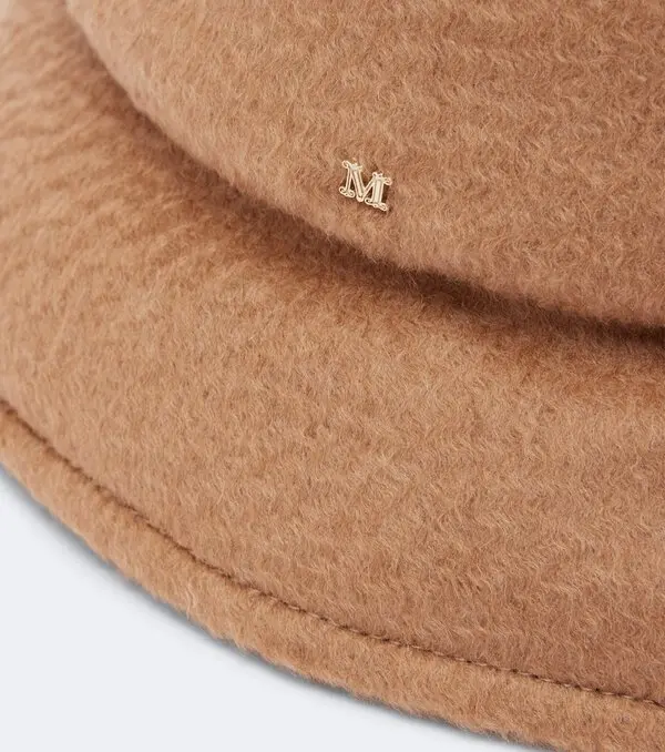 Max Mara Reversible Camel Hair And Silk Bucket Bag