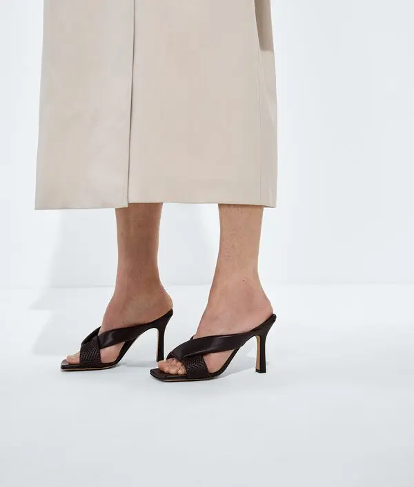 Bottega Veneta Riva Mule