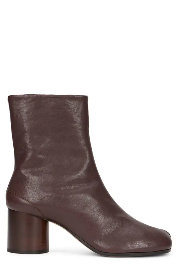 MAISON MARGIELA Tabi Leather Boots With Square Heel - Brown