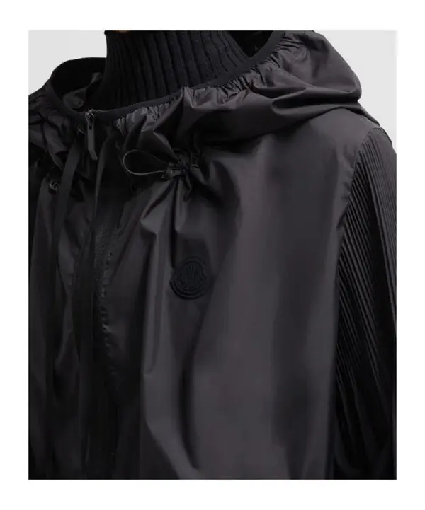 Moncler Auxonne Logo Patch Hooded Jacket - Black