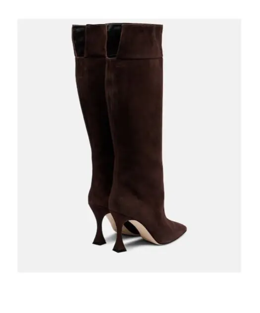 Manolo Blahnik Miralonepla 90 Suede Knee-high Boots