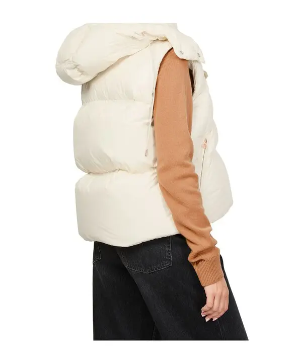 Moncler Pario Sleeveless Down Jacket