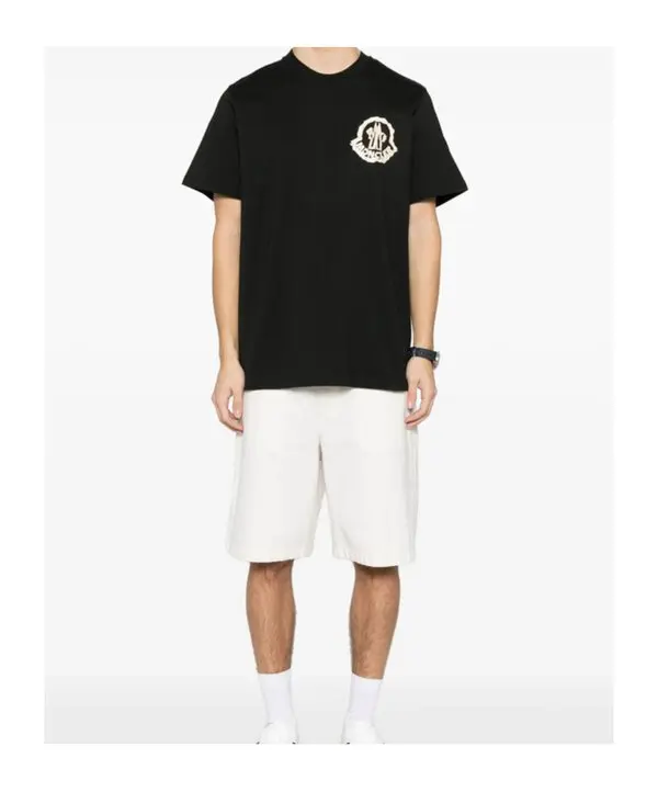 Moncler Logo Detailed Crewneck T-shirt