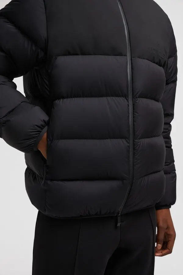 Moncler Vermount Zip-up Hooded Puffer Jacket