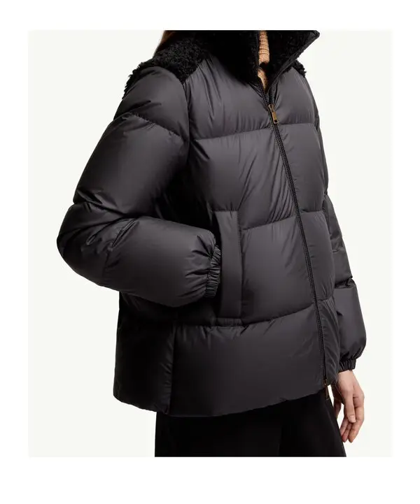 Moncler Esnaie Logo Patch Zip-up Jacket