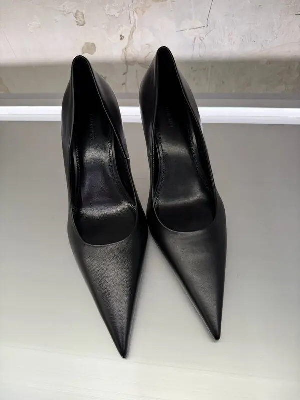 Balenciaga Pointed-toe Pumps