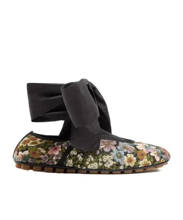 Valentino Garavani Rythmika Ballerina In Après L'hiver Jacquard Fabric - Black