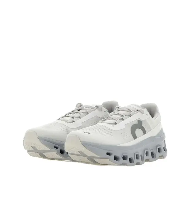 On Cloudmonster Sneakers