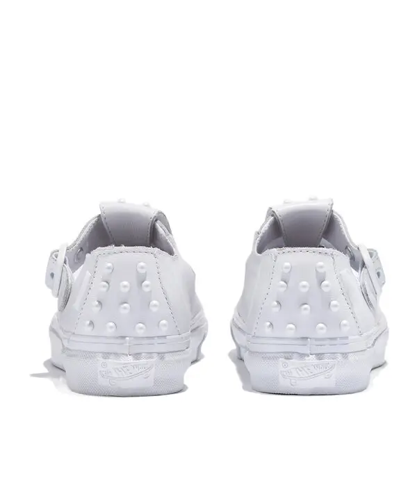VANS Flat Sneakers