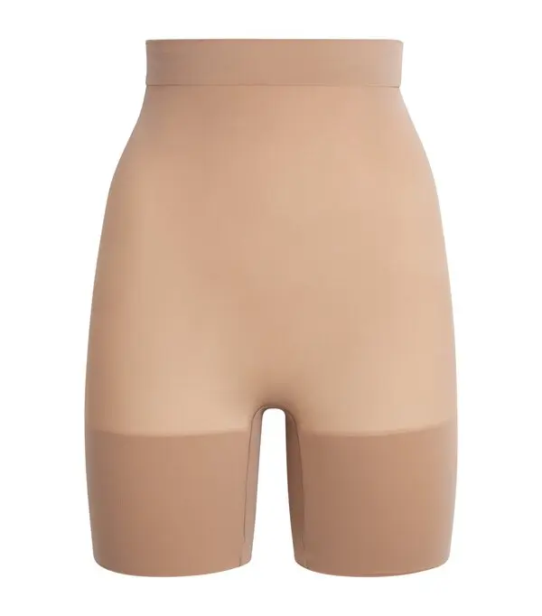 SKIMS Seamless Sheer Mid-thigh Shorts - Brown