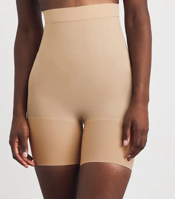 SKIMS Seamless Sheer Mid-thigh Shorts - Beige