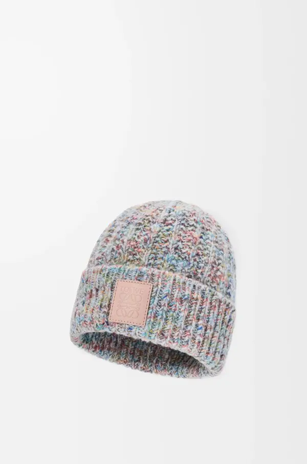 Loewe Logo Patch Knitted Beanie