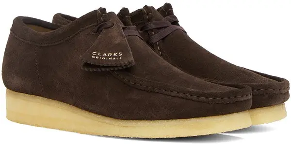 Clarks Wallabee Round Toe Lace-up Boots