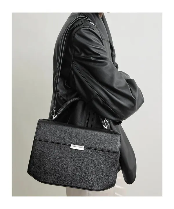 TOTEME Flap Shoulder Bag - Black