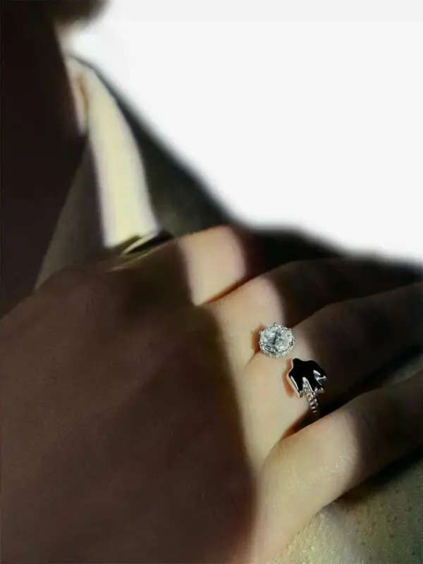 SOLO FOR DIAMONDS X Gunia Project Diamond-embellished Bird Ring