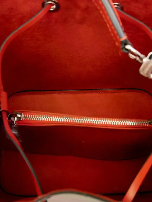 LOUIS VUITTON Epi Neonoe Mm Bucket Bag - Pink