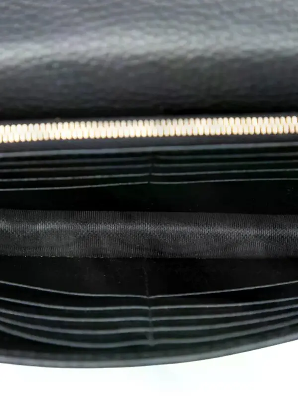 Gucci 2000-2015 Dollar Calfskin Interlocking G Wallet On Chain Crossbody Bag - Black