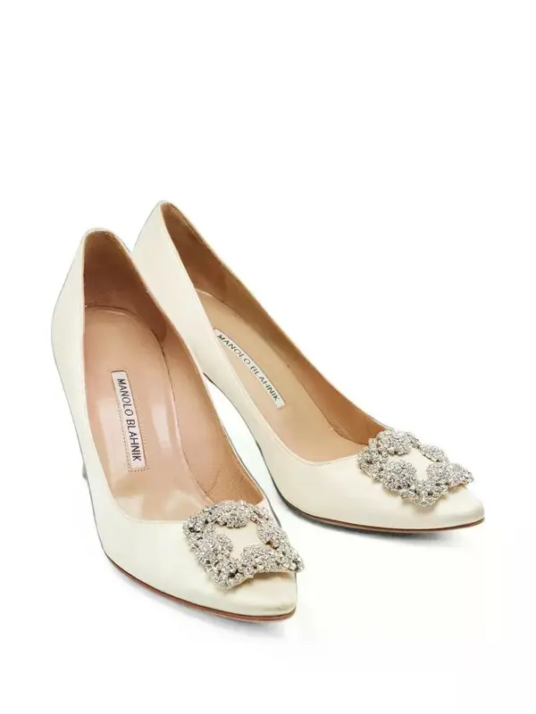 Manolo Blahnik Hangisi Pointed-toe Pumps