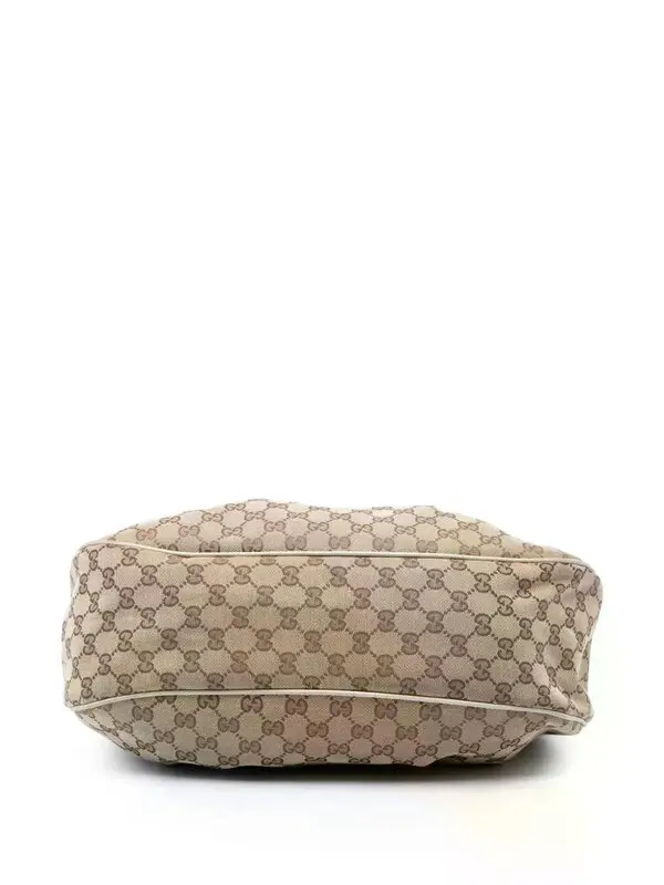 Gucci Gg Canvas Sukey Shoulder Bag