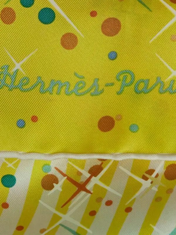 Hermès Magic Kelly Square Scarf - Yellow