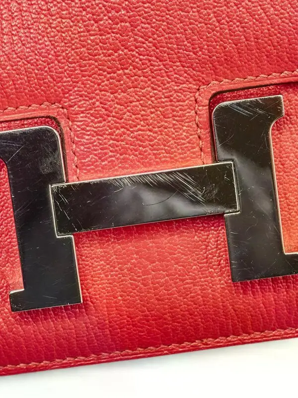Hermès Leather Cross Body Bag - Pink