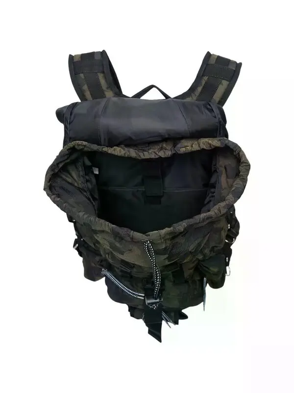 Andersson Bell Berlin Camouflage-print Backpack - Green