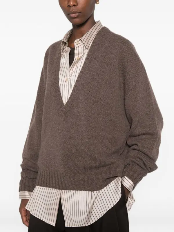 ALYSI Wool V-necked Jumper