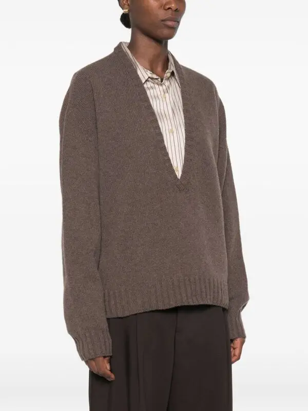ALYSI Wool V-necked Jumper