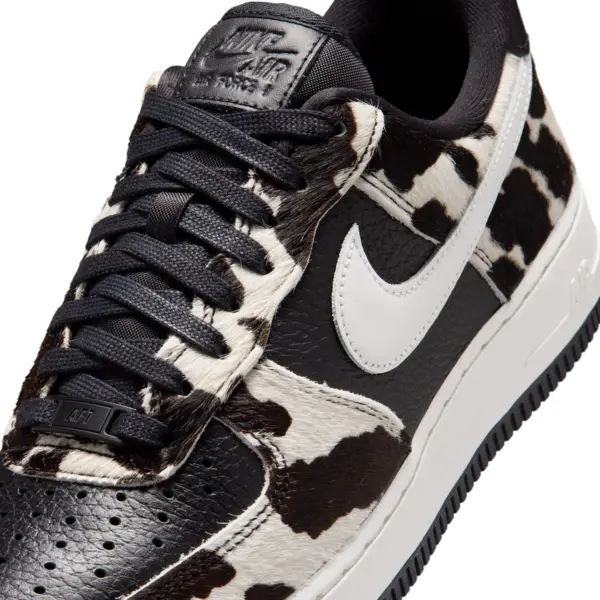 Nike Air Force 1 '07 Sneakers