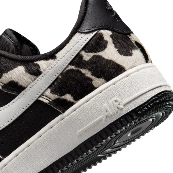 Nike Air Force 1 '07 Sneakers