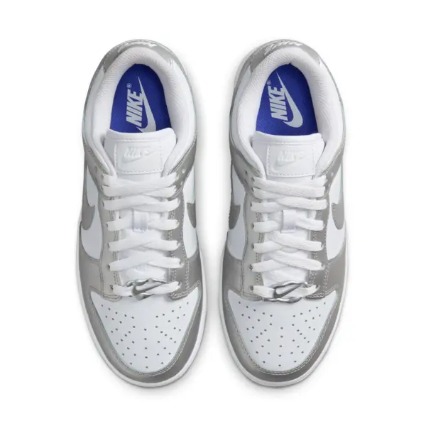 Nike Dunk Low Sneakers