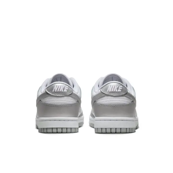 Nike Dunk Low Sneakers