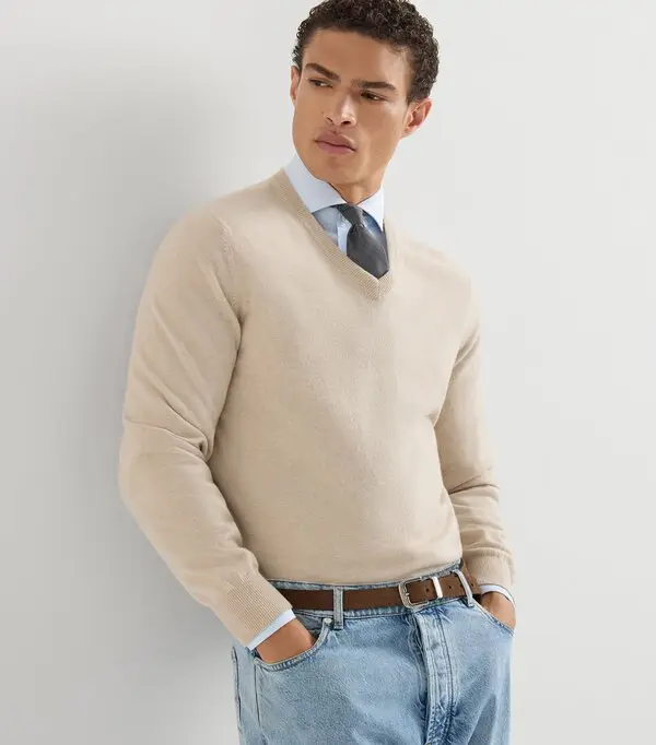 Brunello Cucinelli Cashmere V-neck Sweater - Beige