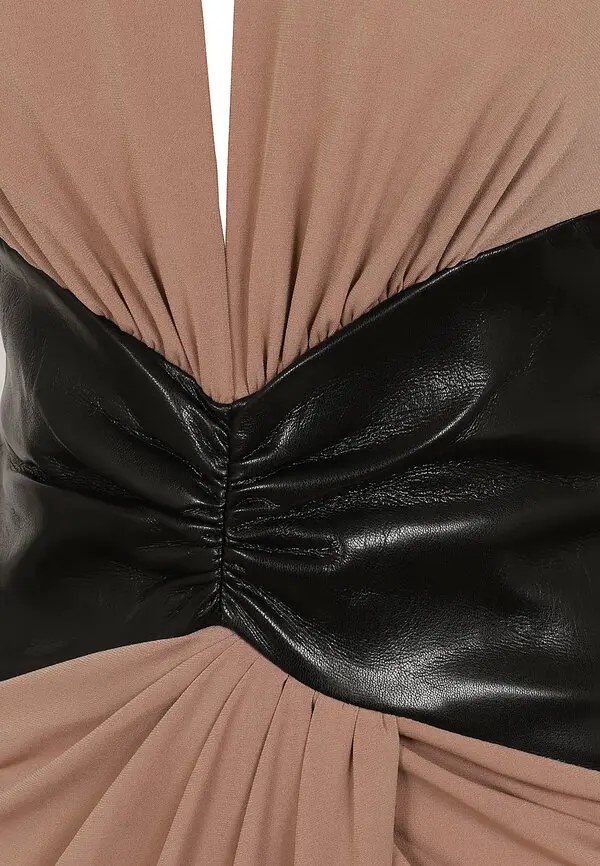Andamane Halter-neck Gown