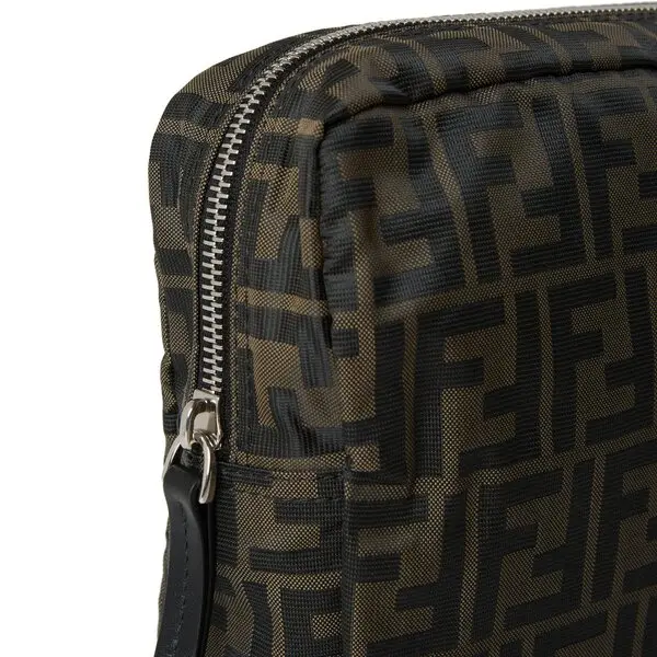 Fendi Monogram Portable Wash Bag - Black