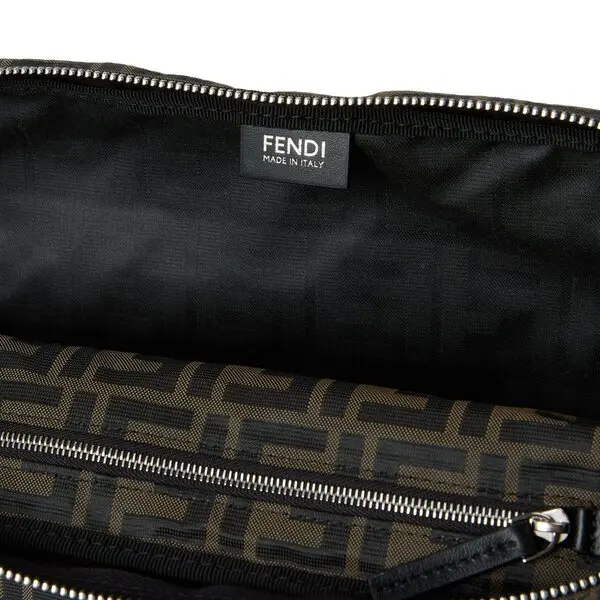 Fendi Monogram Portable Wash Bag - Black